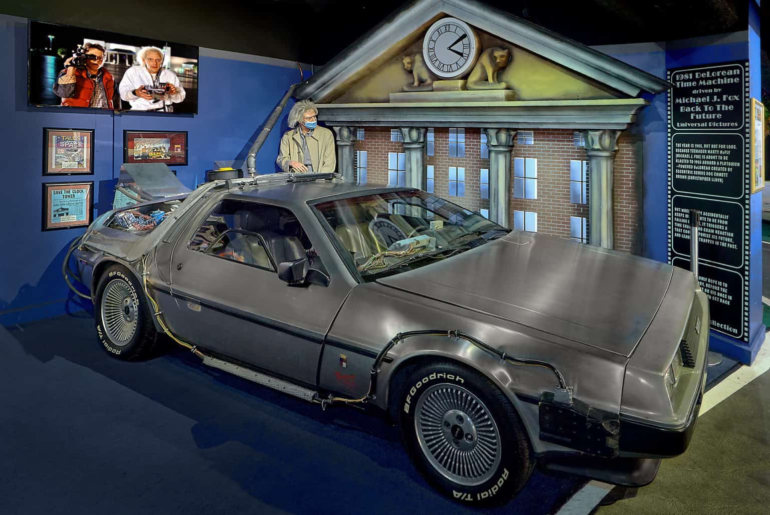 DeLorean Time Machine - Hollywood Star Cars Museum in The Center of ...
